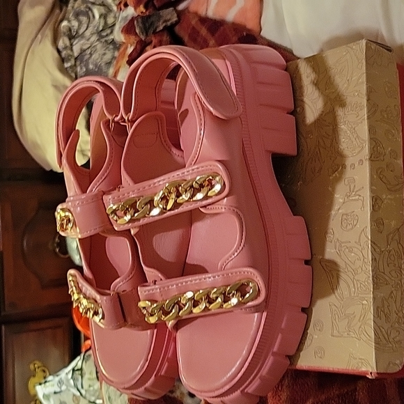 EGO | Shoes | Ego Miami Chunky Sandal With Gold Chain | Poshmark